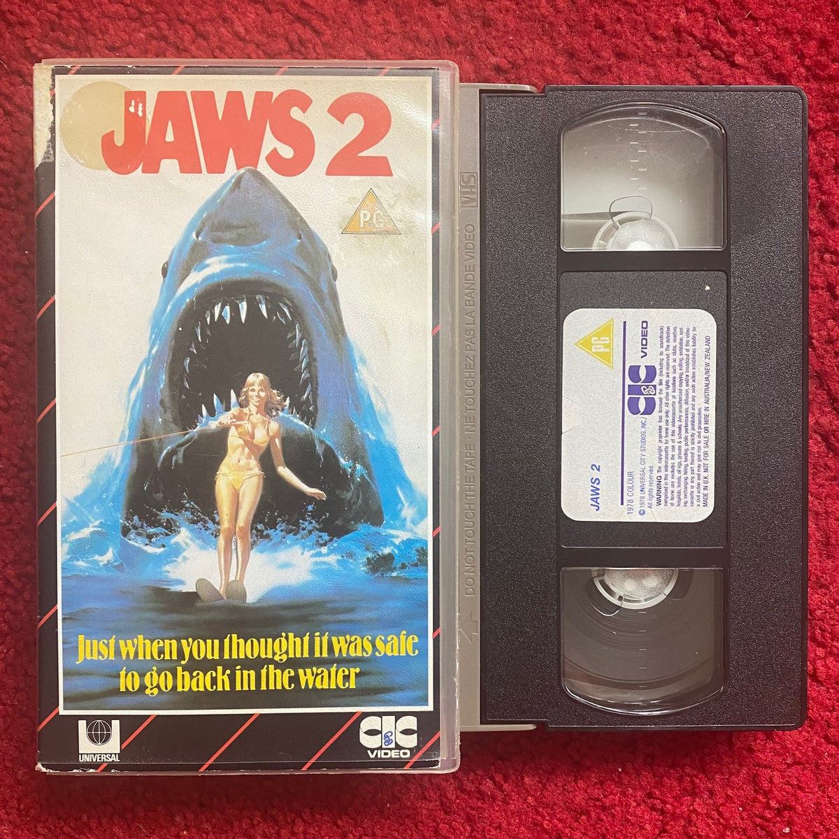 Jaws 2 VHS Video (1978) VHR1002 – Horror Stock
