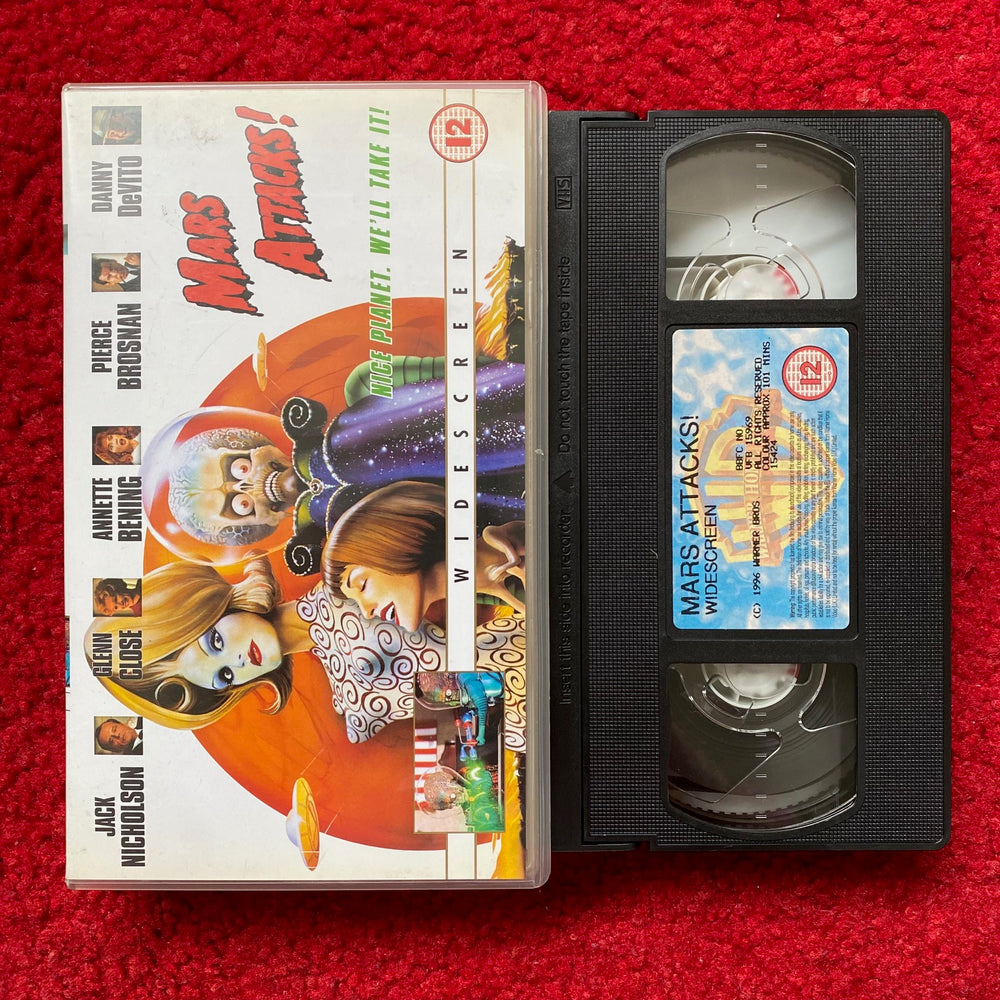 Mars Attacks! VHS Video (1996) S015424 – Horror Stock