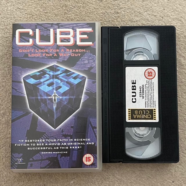 Cube VHS Video (1998) CC8443 – Horror Stock