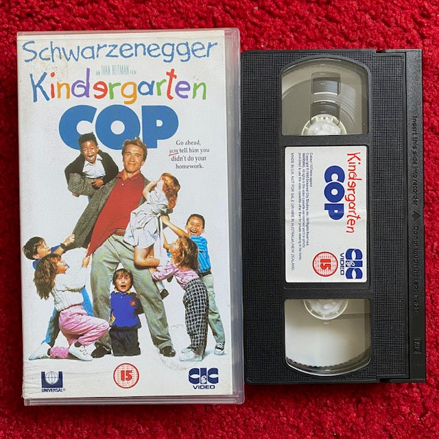 Kindergarten Cop VHS Video (1990) VHR1493 – Horror Stock