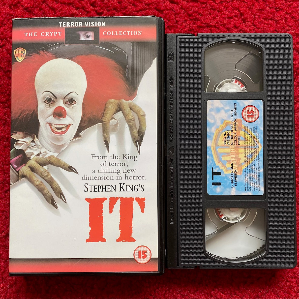 Stephen King's IT VHS Video (1990) S012198 – Horror Stock